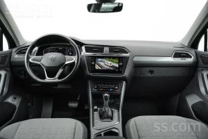 Volkswagen Tiguan 2021 Rīga, ar dzinēja tilpumu 1.50 L un nobraukumu 63 tūkst. km par 22500 €, foto 27 vietnē AUTOMOTO.COM.LV