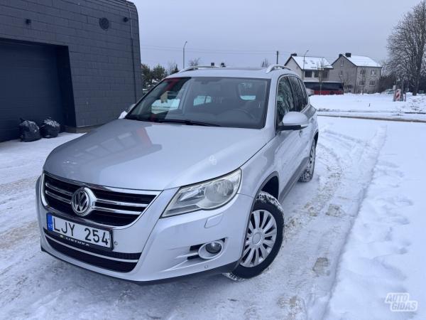 Volkswagen Tiguan 2009 in Kaunas, with an engine capacity of 2.00 L and mileage of 330 thousand km for 3690 €, photo 6 on AUTOMOTO.COM.LV
