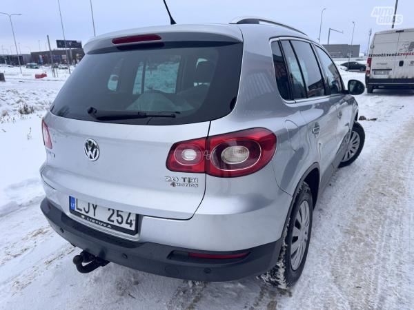 Volkswagen Tiguan 2009 in Kaunas, with an engine capacity of 2.00 L and mileage of 330 thousand km for 3690 €, photo 7 on AUTOMOTO.COM.LV
