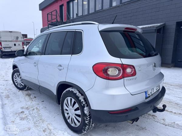 Volkswagen Tiguan 2009 in Kaunas, with an engine capacity of 2.00 L and mileage of 330 thousand km for 3690 €, photo 8 on AUTOMOTO.COM.LV