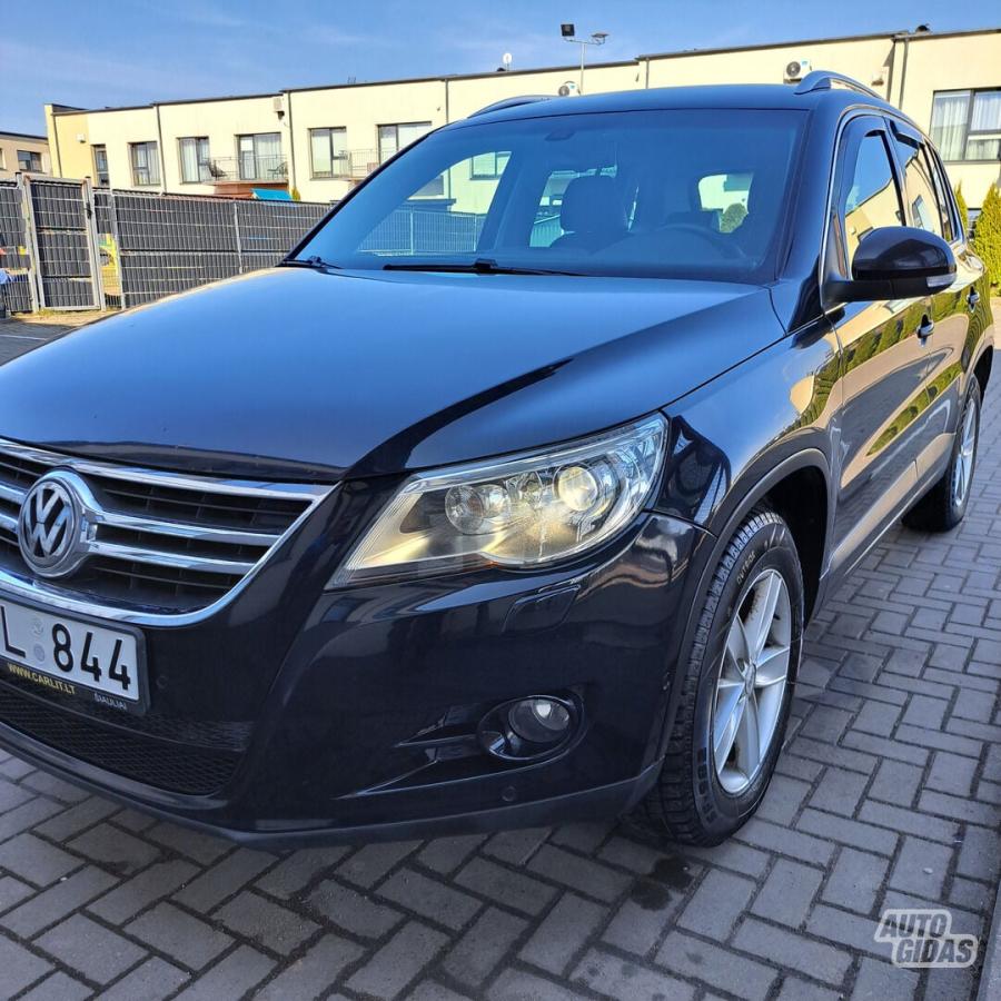 Volkswagen Tiguan 2009 in Kaunas, with an engine capacity of 1.90 L and mileage of 224 thousand km for 5300 €, photo 2 on AUTOMOTO.COM.LV