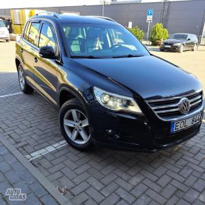 Volkswagen Tiguan 2009 in Kaunas, with an engine capacity of 1.90 L and mileage of 224 thousand km for 5300 €, photo 6 on AUTOMOTO.COM.LV