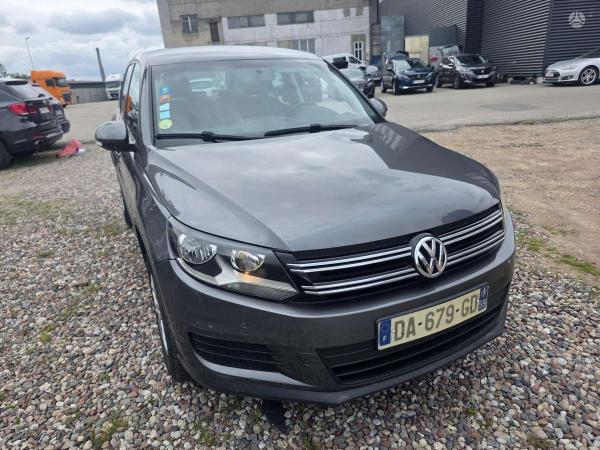 Volkswagen Tiguan 2013 in Taurage, with an engine capacity of 2.00 L and mileage of 300 thousand km for 5800 €, photo 1 on AUTOMOTO.COM.LV