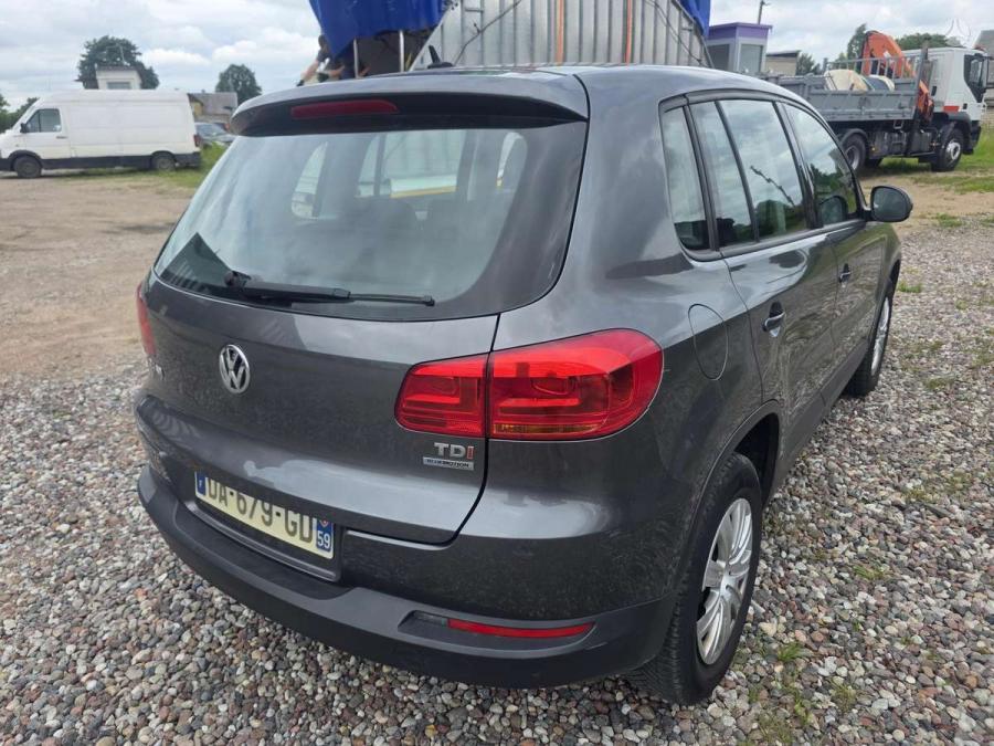 Volkswagen Tiguan 2013 Tauragė, ar dzinēja tilpumu 2.00 L un nobraukumu 300 tūkst. km par 5800 €, foto 4 vietnē AUTOMOTO.COM.LV