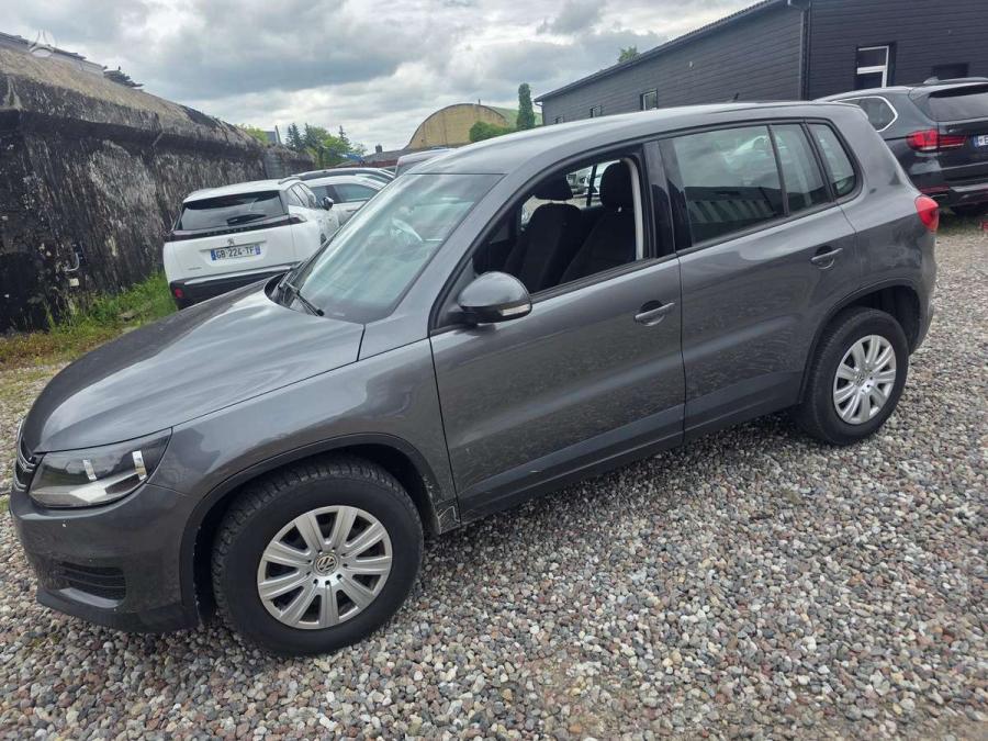 Volkswagen Tiguan 2013 Tauragė, ar dzinēja tilpumu 2.00 L un nobraukumu 300 tūkst. km par 5800 €, foto 12 vietnē AUTOMOTO.COM.LV