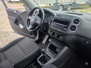 Volkswagen Tiguan 2013 Tauragė, ar dzinēja tilpumu 2.00 L un nobraukumu 300 tūkst. km par 5800 €, foto 17 vietnē AUTOMOTO.COM.LV