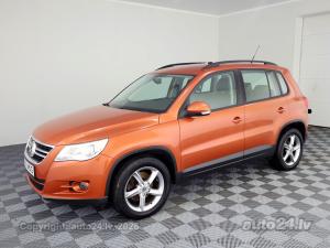 Oranžs Volkswagen Tiguan 2010 Tallina, ar dzinēja tilpumu 1.40 L un nobraukumu 253 tūkst. km par 2999 €, foto 3 vietnē AUTOMOTO.COM.LV