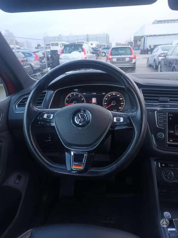 Oranžs Volkswagen Tiguan 2016 Marijampole, ar dzinēja tilpumu 1.98 L un nobraukumu 205 tūkst. km par 15125 €, foto 9 vietnē AUTOMOTO.COM.LV