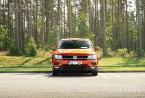 Oranžs Volkswagen Tiguan 2017 Rīga, ar dzinēja tilpumu 1.40 L un nobraukumu 146 tūkst. km par 18990 €, foto 3 vietnē AUTOMOTO.COM.LV