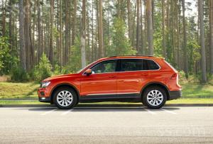 Oranžs Volkswagen Tiguan 2017 Rīga, ar dzinēja tilpumu 1.40 L un nobraukumu 146 tūkst. km par 18990 €, foto 5 vietnē AUTOMOTO.COM.LV