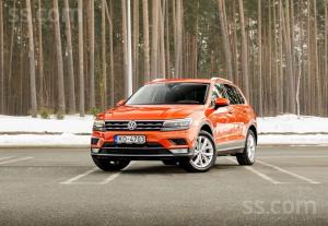 Orange Volkswagen Tiguan 2017 in Riga, with an engine capacity of 2.00 L and mileage of 191 thousand km for 16490 €, photo  on AUTOMOTO.COM.LV