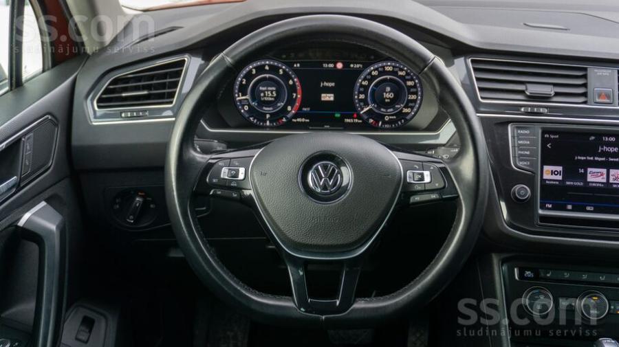 Orange Volkswagen Tiguan 2017 in Riga, with an engine capacity of 2.00 L and mileage of 191 thousand km for 16490 €, photo 14 on AUTOMOTO.COM.LV