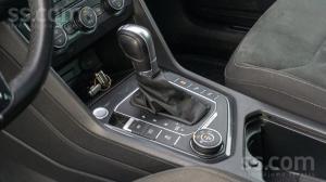 Orange Volkswagen Tiguan 2017 in Riga, with an engine capacity of 2.00 L and mileage of 191 thousand km for 16490 €, photo 15 on AUTOMOTO.COM.LV