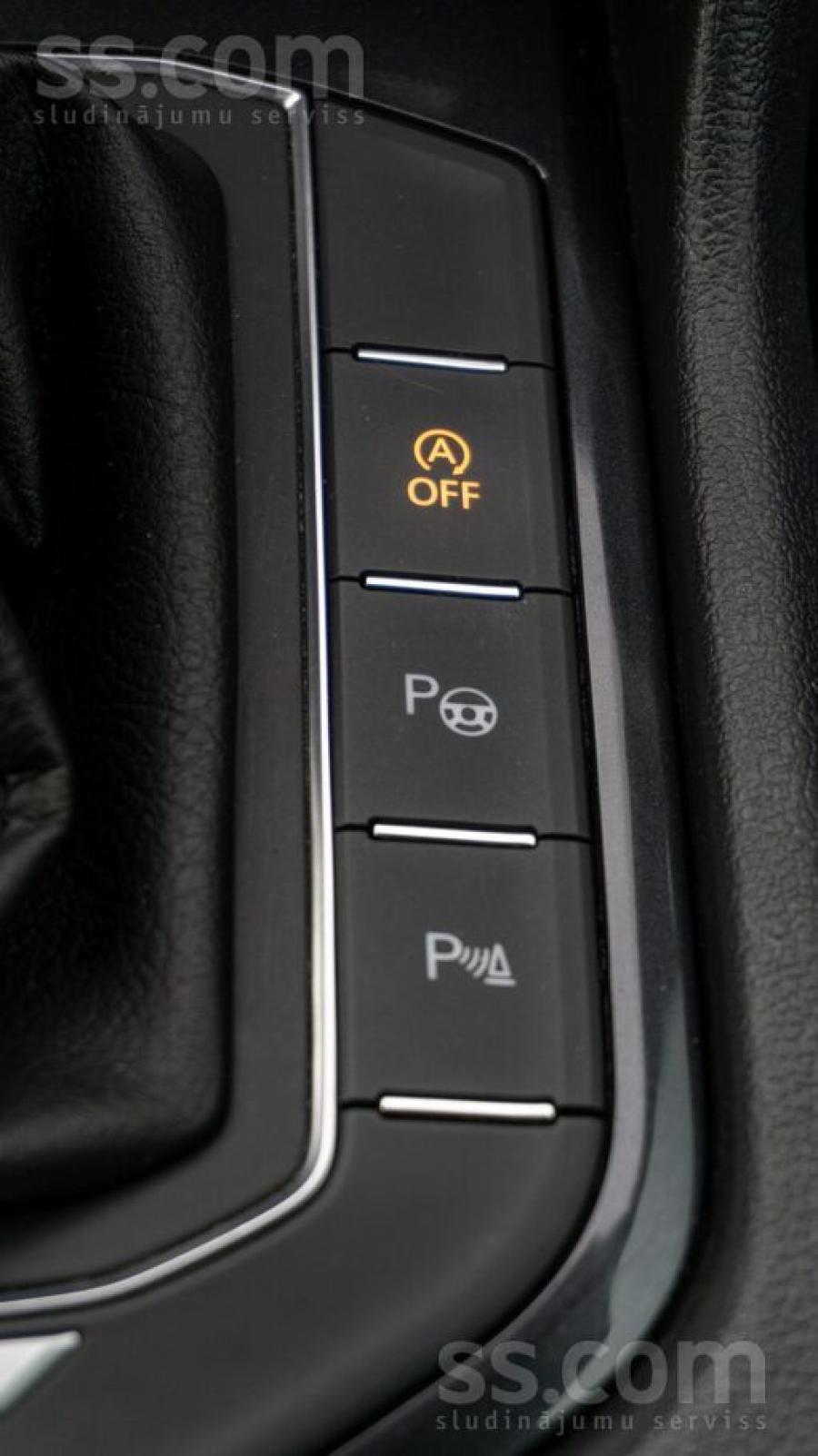 Orange Volkswagen Tiguan 2017 in Riga, with an engine capacity of 2.00 L and mileage of 191 thousand km for 16490 €, photo 17 on AUTOMOTO.COM.LV