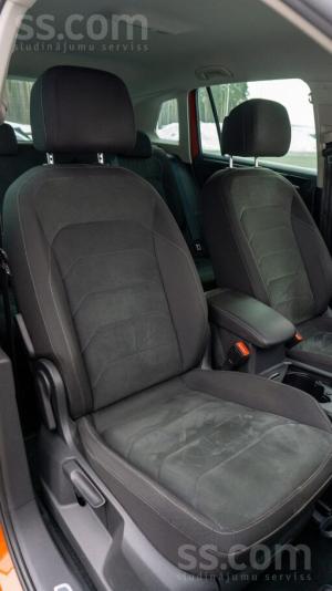 Orange Volkswagen Tiguan 2017 in Riga, with an engine capacity of 2.00 L and mileage of 191 thousand km for 16490 €, photo 31 on AUTOMOTO.COM.LV