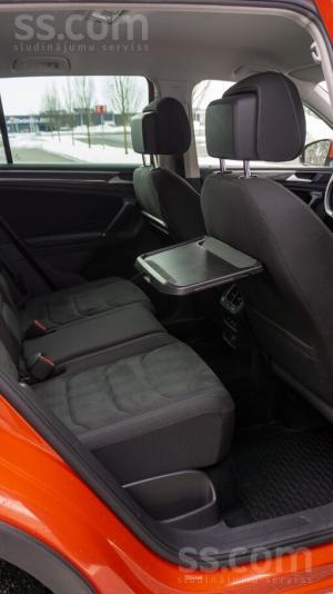 Orange Volkswagen Tiguan 2017 in Riga, with an engine capacity of 2.00 L and mileage of 191 thousand km for 16490 €, photo 32 on AUTOMOTO.COM.LV