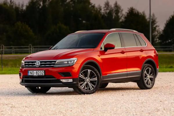 Oranžs Volkswagen Tiguan 2017 Jelgava, ar dzinēja tilpumu 2.00 L un nobraukumu 180 tūkst. km par 19900 €, foto 3 vietnē AUTOMOTO.COM.LV