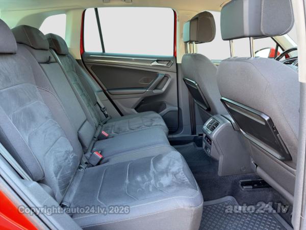 Oranžs Volkswagen Tiguan 2017 Pērnava, ar dzinēja tilpumu 1.40 L un nobraukumu 90 tūkst. km par 18900 €, foto 6 vietnē AUTOMOTO.COM.LV