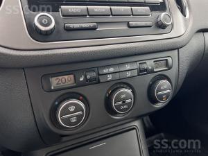 Sarkans Volkswagen Tiguan 2008 Limbaži, ar dzinēja tilpumu 2.00 L un nobraukumu 209 tūkst. km par 3750 €, foto 17 vietnē AUTOMOTO.COM.LV