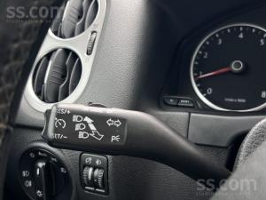 Sarkans Volkswagen Tiguan 2008 Limbaži, ar dzinēja tilpumu 2.00 L un nobraukumu 209 tūkst. km par 3750 €, foto 22 vietnē AUTOMOTO.COM.LV
