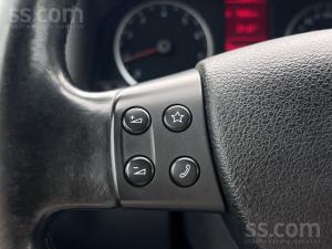 Sarkans Volkswagen Tiguan 2008 Limbaži, ar dzinēja tilpumu 2.00 L un nobraukumu 209 tūkst. km par 3750 €, foto 23 vietnē AUTOMOTO.COM.LV