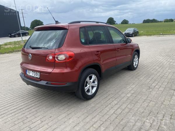 Sarkans Volkswagen Tiguan 2009 Talsi, ar dzinēja tilpumu 2.00 L un nobraukumu 242 tūkst. km par 6900 €, foto 3 vietnē AUTOMOTO.COM.LV