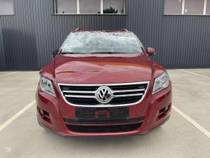 Sarkans Volkswagen Tiguan 2009 Klaipėda, ar dzinēja tilpumu 1.98 L un nobraukumu 121 tūkst. km par 3400 €, foto 8 vietnē AUTOMOTO.COM.LV