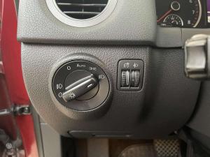 Sarkans Volkswagen Tiguan 2009 Klaipėda, ar dzinēja tilpumu 1.98 L un nobraukumu 121 tūkst. km par 3400 €, foto 18 vietnē AUTOMOTO.COM.LV
