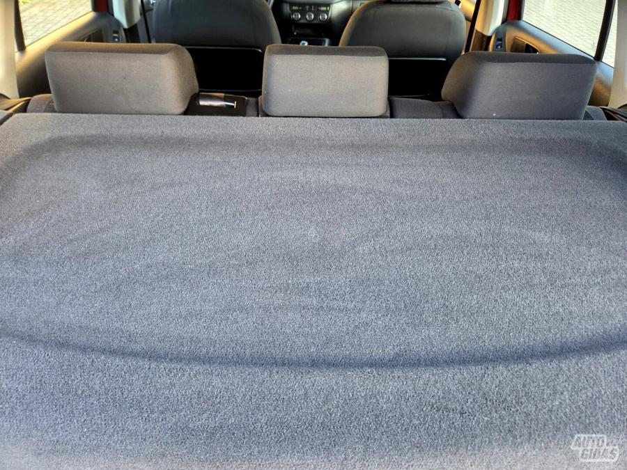 Sarkans Volkswagen Tiguan 2009 Viļņa, ar dzinēja tilpumu 2.00 L un nobraukumu 340 tūkst. km par 5200 €, foto 23 vietnē AUTOMOTO.COM.LV
