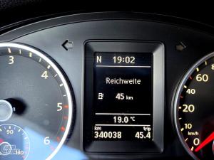 Sarkans Volkswagen Tiguan 2009 Viļņa, ar dzinēja tilpumu 2.00 L un nobraukumu 340 tūkst. km par 5200 €, foto 30 vietnē AUTOMOTO.COM.LV