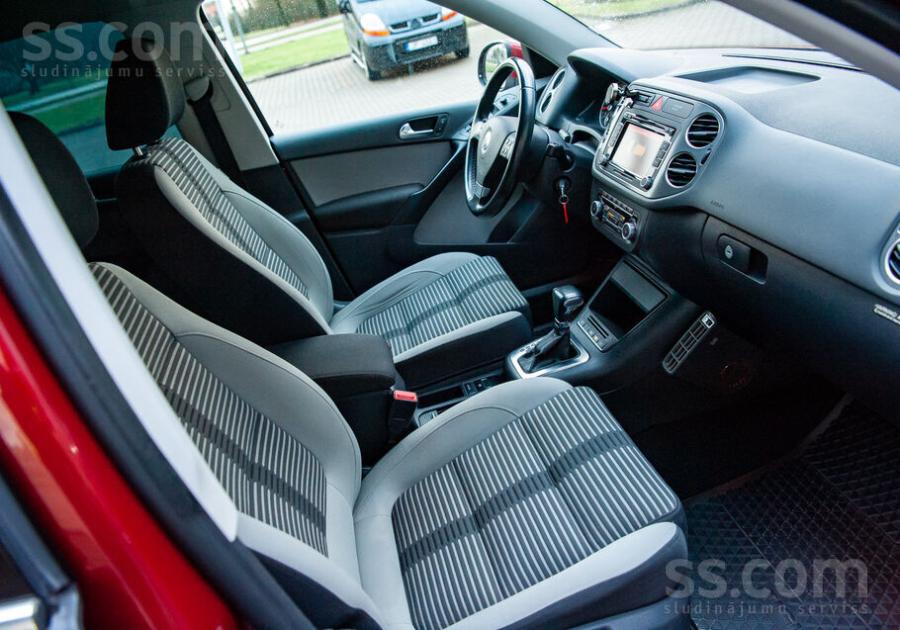 Sarkans Volkswagen Tiguan 2010 Cēsis, ar dzinēja tilpumu 2.00 L un nobraukumu 261 tūkst. km par 7850 €, foto 22 vietnē AUTOMOTO.COM.LV