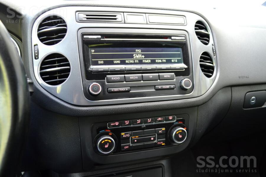 Red Volkswagen Tiguan 2012 in Riga, with an engine capacity of 1.40 L and mileage of 255 thousand km for 6990 €, photo 23 on AUTOMOTO.COM.LV