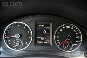 Red Volkswagen Tiguan 2012 in Riga, with an engine capacity of 1.40 L and mileage of 255 thousand km for 6990 €, photo 25 on AUTOMOTO.COM.LV