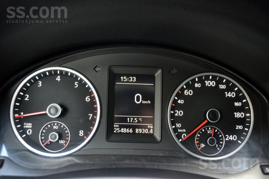 Red Volkswagen Tiguan 2012 in Riga, with an engine capacity of 1.40 L and mileage of 255 thousand km for 6990 €, photo 25 on AUTOMOTO.COM.LV
