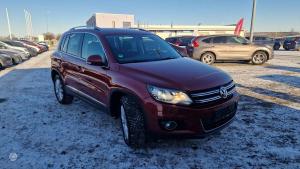 Sarkans Volkswagen Tiguan 2013 Marijampole, ar dzinēja tilpumu 1.97 L un nobraukumu 297 tūkst. km par 8290 €, foto 5 vietnē AUTOMOTO.COM.LV
