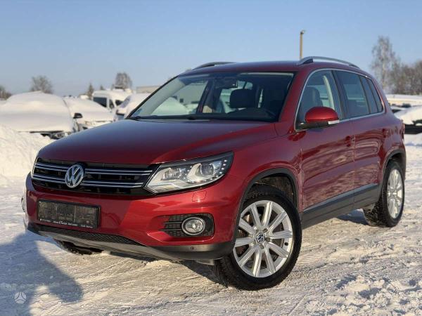 Sarkans Volkswagen Tiguan 2014 Utena, ar dzinēja tilpumu 1.97 L un nobraukumu 249 tūkst. km par 10950 €, foto 3 vietnē AUTOMOTO.COM.LV