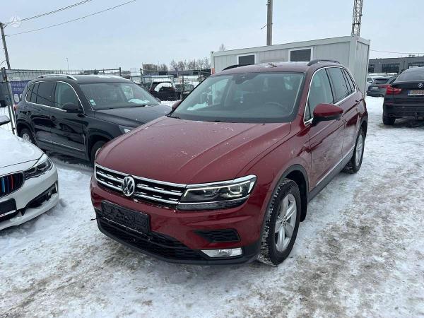 Sarkans Volkswagen Tiguan 2016 Kauņa, ar dzinēja tilpumu 1.97 L un nobraukumu 203 tūkst. km par 15950 €, foto 2 vietnē AUTOMOTO.COM.LV