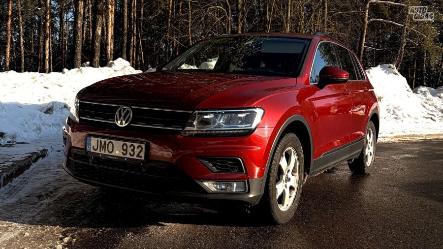 Sarkans Volkswagen Tiguan 2016 Viļņa, ar dzinēja tilpumu 2.00 L un nobraukumu 135 tūkst. km par 14900 €, foto 1 vietnē AUTOMOTO.COM.LV