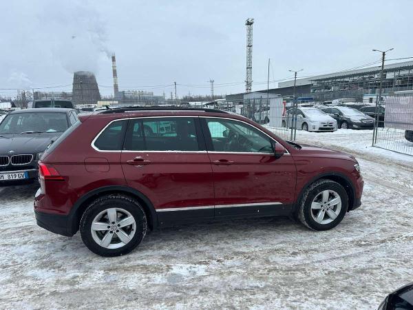 Sarkans Volkswagen Tiguan 2016 Kauņa, ar dzinēja tilpumu 1.97 L un nobraukumu 200 tūkst. km par 15300 €, foto 4 vietnē AUTOMOTO.COM.LV