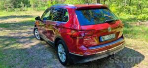 Sarkans Volkswagen Tiguan 2016 Rīga, ar dzinēja tilpumu 2.00 L un nobraukumu 158 tūkst. km par 15200 €, foto 4 vietnē AUTOMOTO.COM.LV