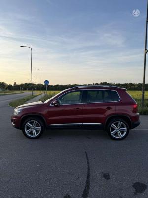Sarkans Volkswagen Tiguan 2016 Kauņa, ar dzinēja tilpumu 1.97 L un nobraukumu 296 tūkst. km par 10499 €, foto 7 vietnē AUTOMOTO.COM.LV