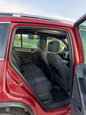 Sarkans Volkswagen Tiguan 2016 Kauņa, ar dzinēja tilpumu 1.97 L un nobraukumu 296 tūkst. km par 10499 €, foto 12 vietnē AUTOMOTO.COM.LV