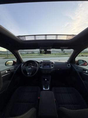 Sarkans Volkswagen Tiguan 2016 Kauņa, ar dzinēja tilpumu 1.97 L un nobraukumu 296 tūkst. km par 10499 €, foto 14 vietnē AUTOMOTO.COM.LV
