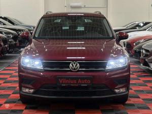 Red Volkswagen Tiguan 2016 in Vilnius, with an engine capacity of 1.40 L and mileage of 146 thousand km for 16490 €, photo 3 on AUTOMOTO.COM.LV