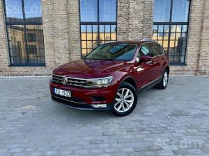 Sarkans Volkswagen Tiguan 2016 Rīga, ar dzinēja tilpumu 2.00 L un nobraukumu 180 tūkst. km par 16400 €, foto  vietnē AUTOMOTO.COM.LV
