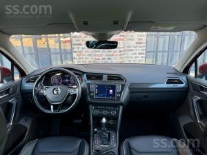 Sarkans Volkswagen Tiguan 2016 Rīga, ar dzinēja tilpumu 2.00 L un nobraukumu 180 tūkst. km par 16400 €, foto 8 vietnē AUTOMOTO.COM.LV