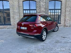 Sarkans Volkswagen Tiguan 2016 Rīga, ar dzinēja tilpumu 2.00 L un nobraukumu 180 tūkst. km par 16400 €, foto 5 vietnē AUTOMOTO.COM.LV