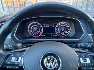 Sarkans Volkswagen Tiguan 2016 Rīga, ar dzinēja tilpumu 2.00 L un nobraukumu 180 tūkst. km par 16400 €, foto 10 vietnē AUTOMOTO.COM.LV