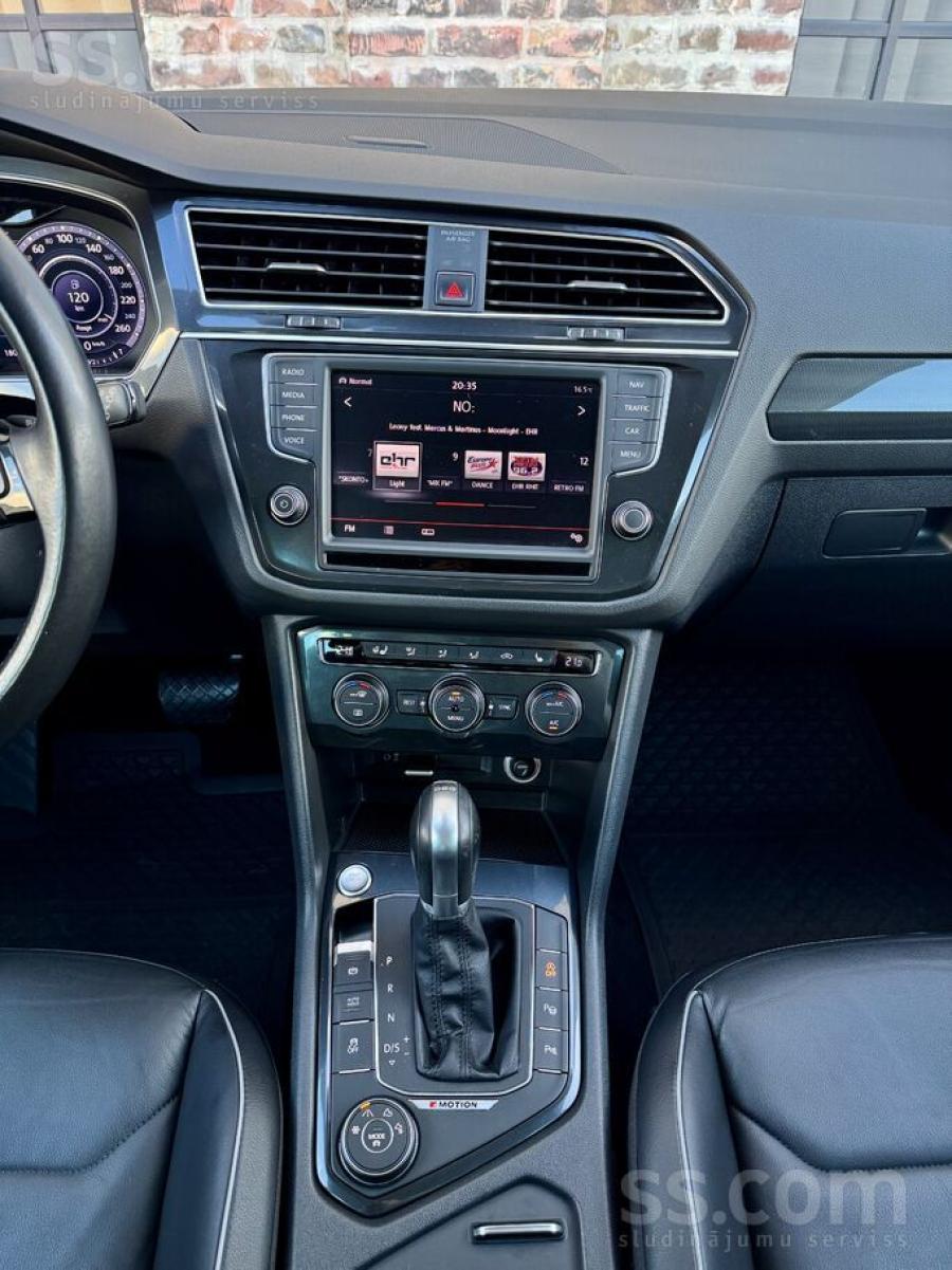 Sarkans Volkswagen Tiguan 2016 Rīga, ar dzinēja tilpumu 2.00 L un nobraukumu 180 tūkst. km par 16400 €, foto 11 vietnē AUTOMOTO.COM.LV