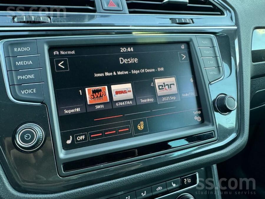 Sarkans Volkswagen Tiguan 2016 Rīga, ar dzinēja tilpumu 2.00 L un nobraukumu 180 tūkst. km par 16400 €, foto 14 vietnē AUTOMOTO.COM.LV